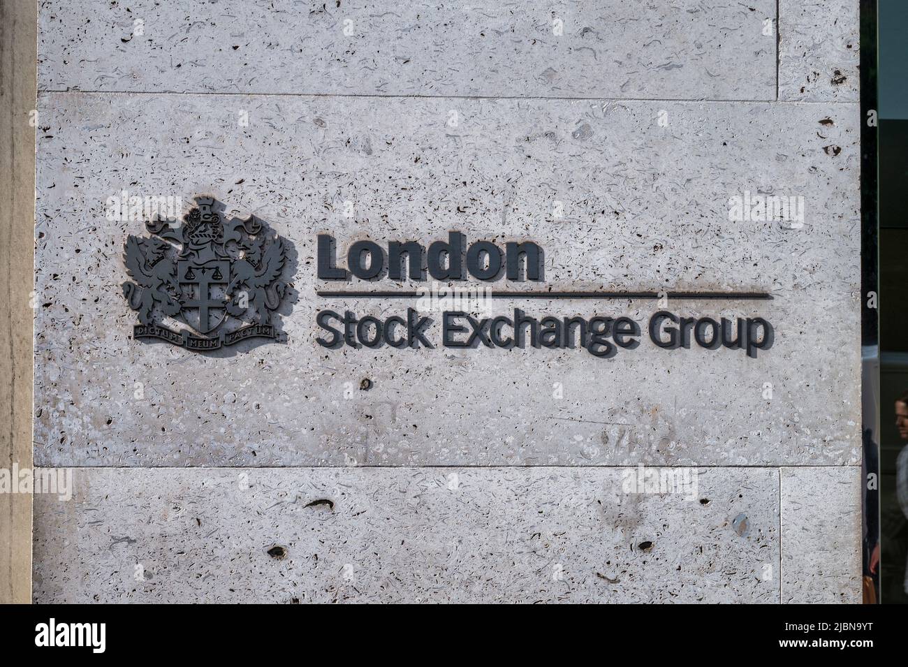 London stock exchange logo hi-res stock photography and images - Alamy