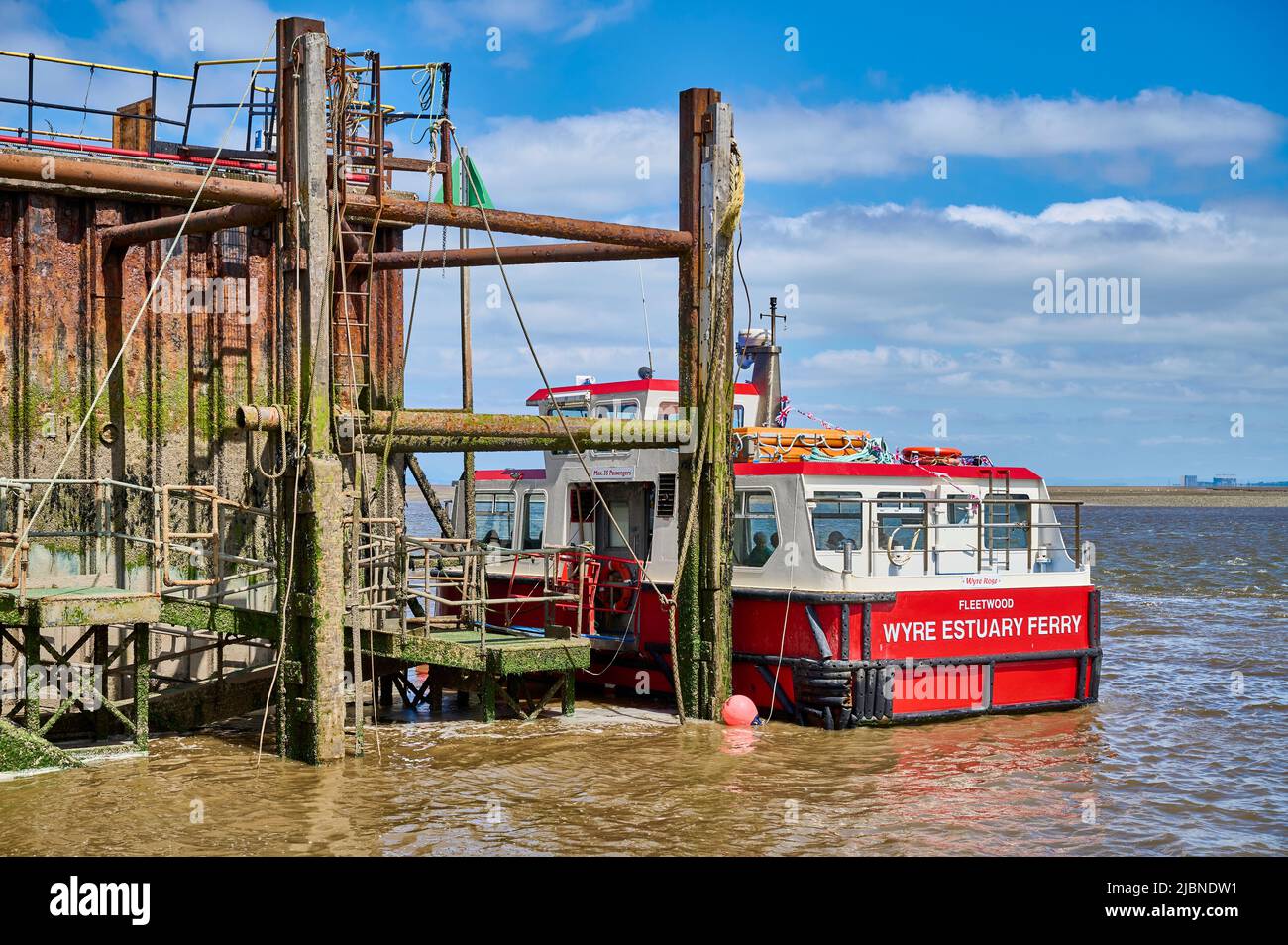 Knott end pier fleetwood hi-res stock photography and images - Alamy