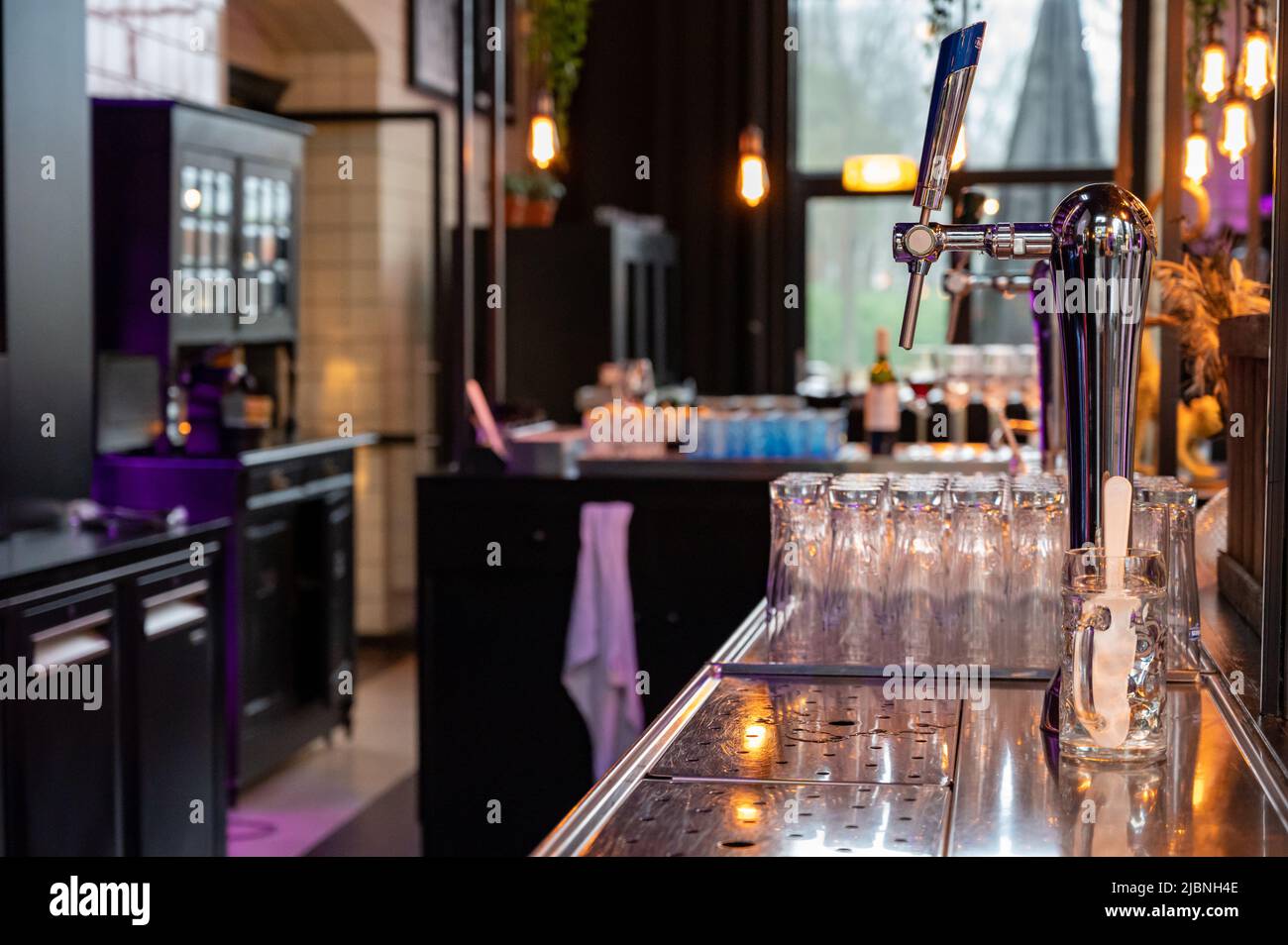 Decorative beer taps hi-res stock photography and images - Alamy