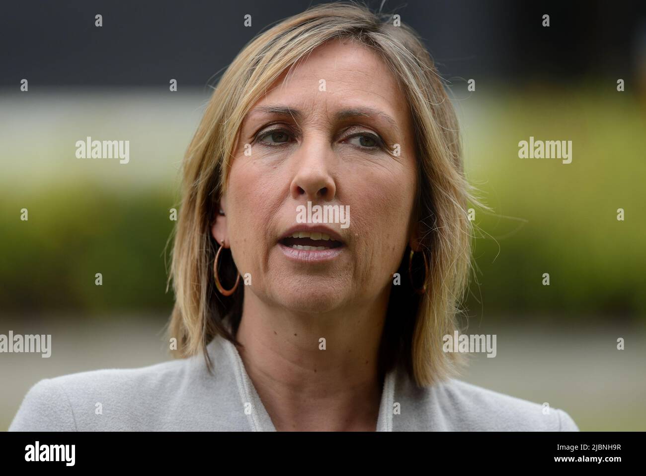 Bbc deputy political editor hi-res stock photography and images - Alamy