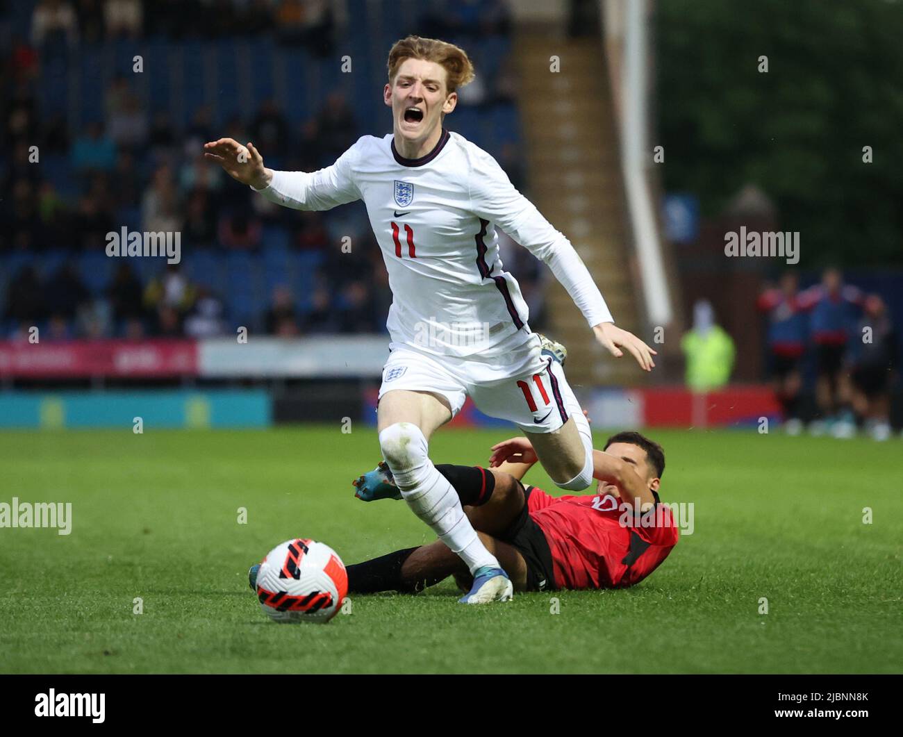 Armando dobra chesterfield hi-res stock photography and images - Alamy