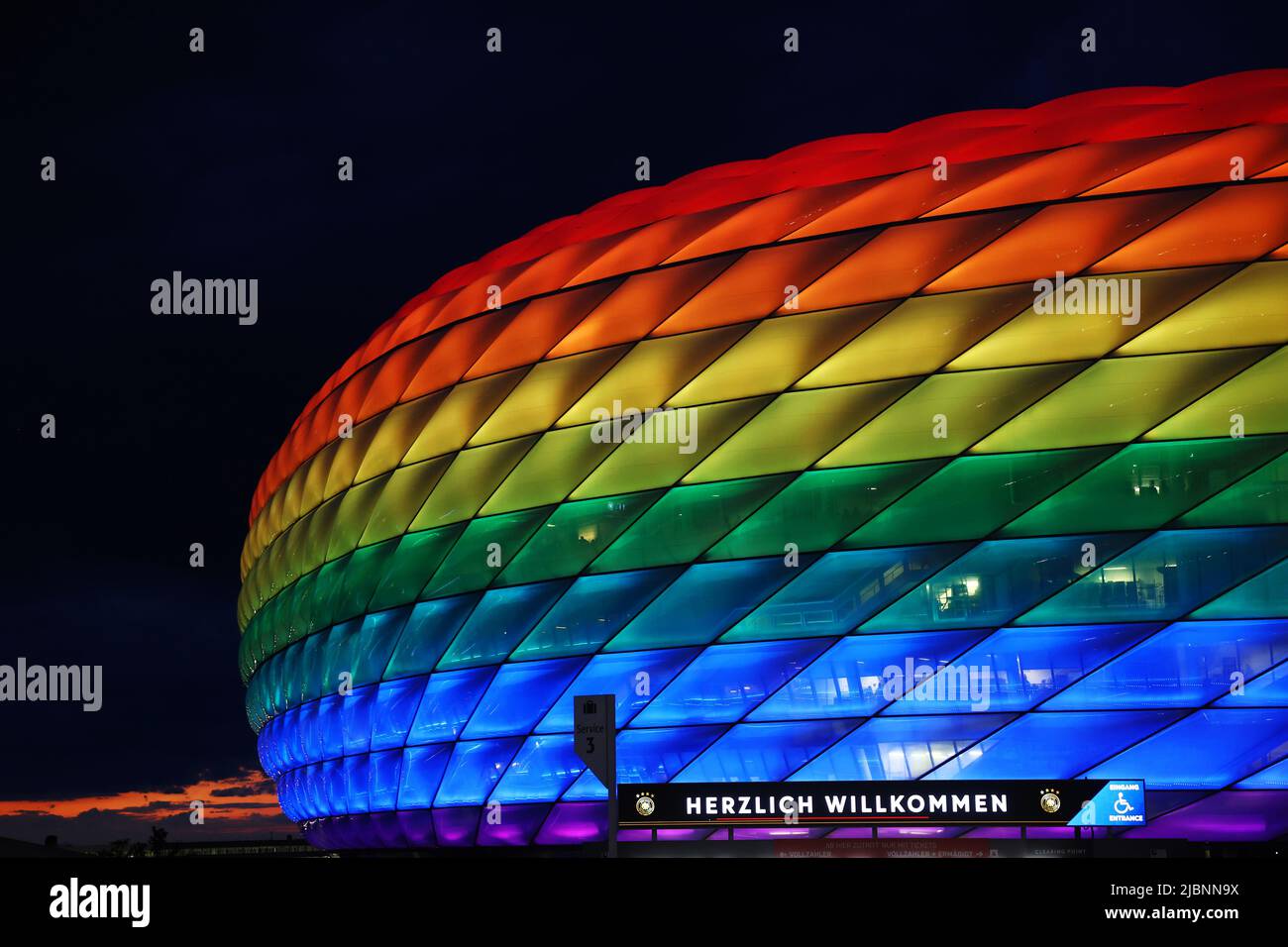 Allianz arena rainbow hi-res stock photography and images - Alamy