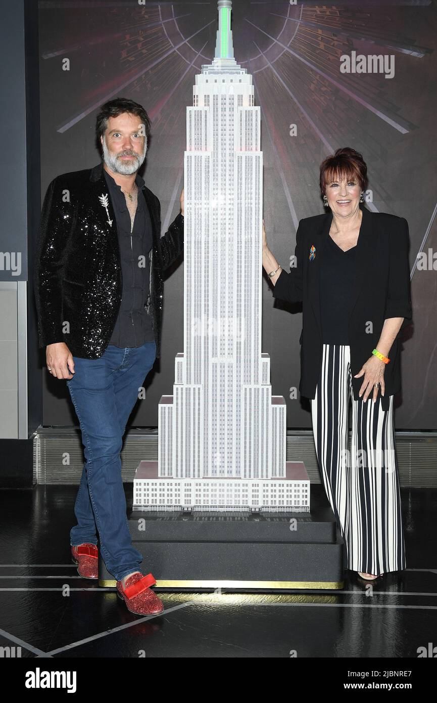 New York, USA. 07th June, 2022. Lorna Luft (r), daughter of Judy ...