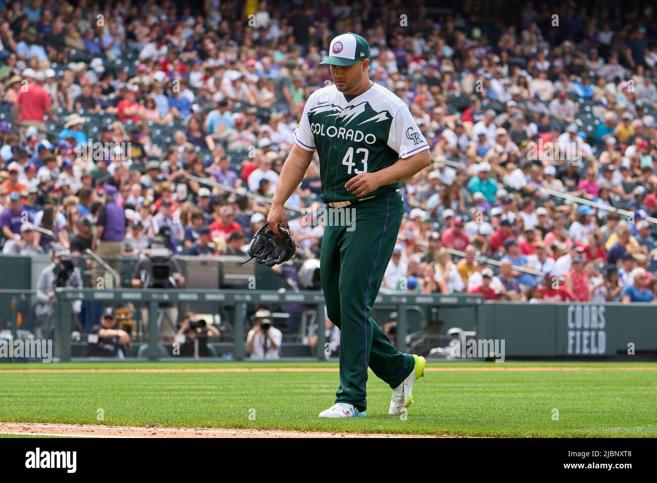 Denver CO, USA. 5th June, 2022. Colorado pitcher Jhoulys Chacin (43 ...