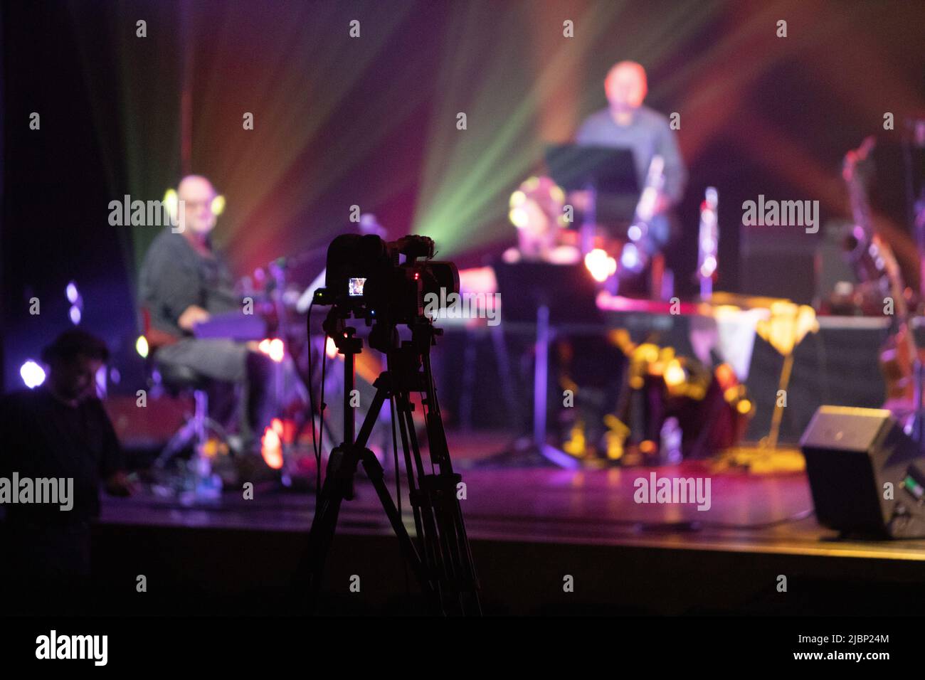 Microphone on stage with empty seats hi-res stock photography and ...
