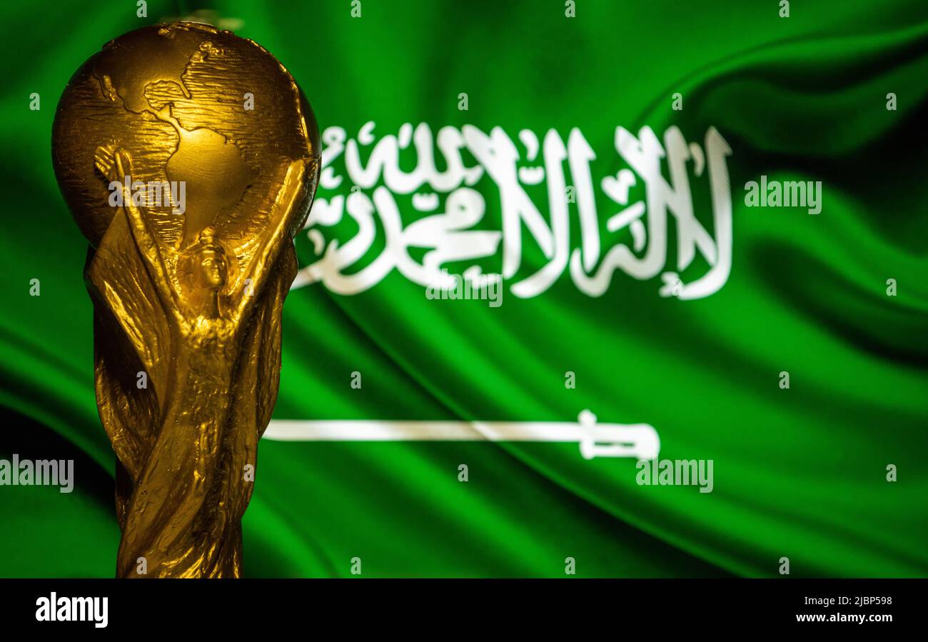 Soccer and saudi and qatar and 2021 hi-res stock photography and images ...