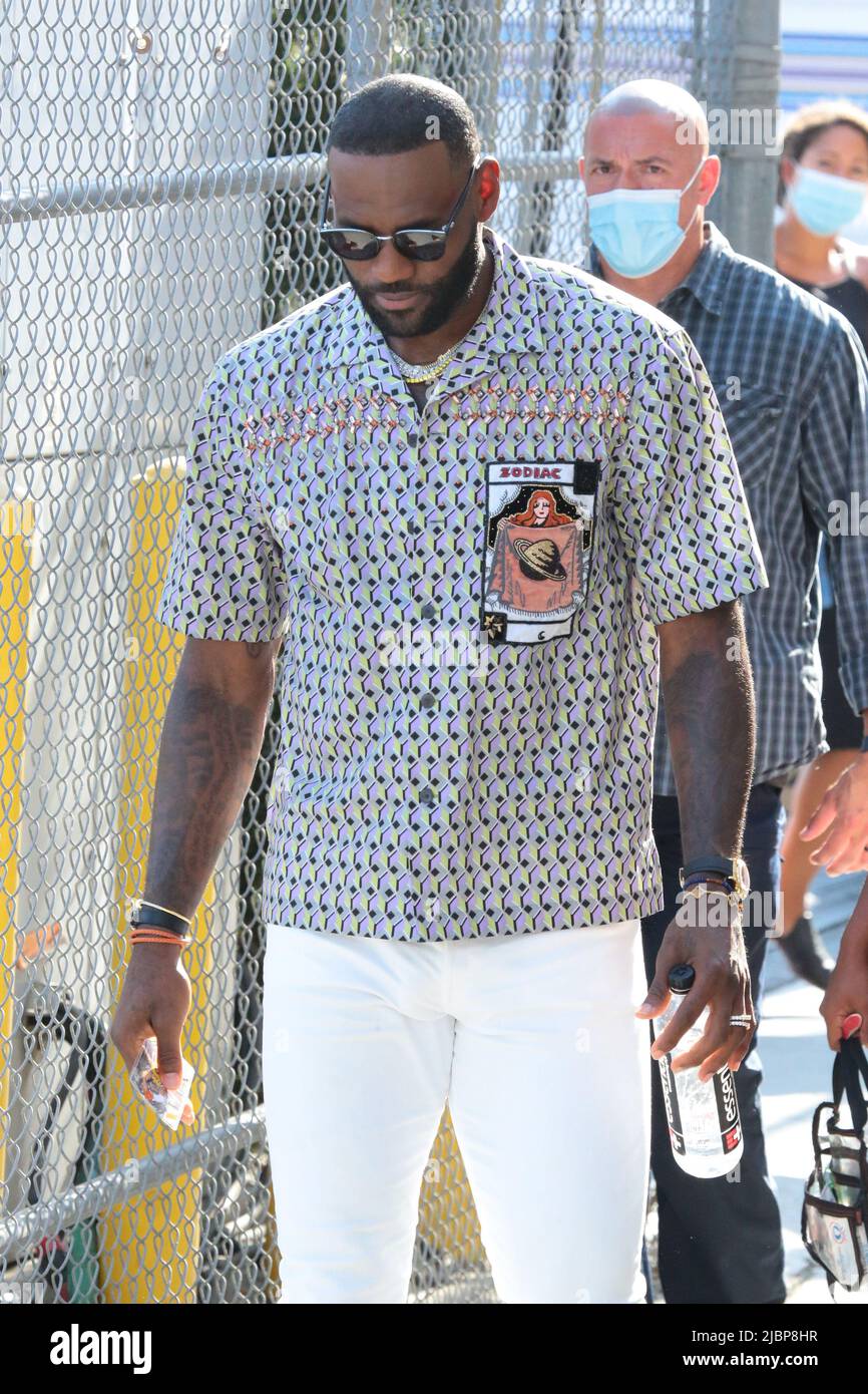 LeBron James arrives at the Jimmy Kimmel Live! studios in Los Angeles ...