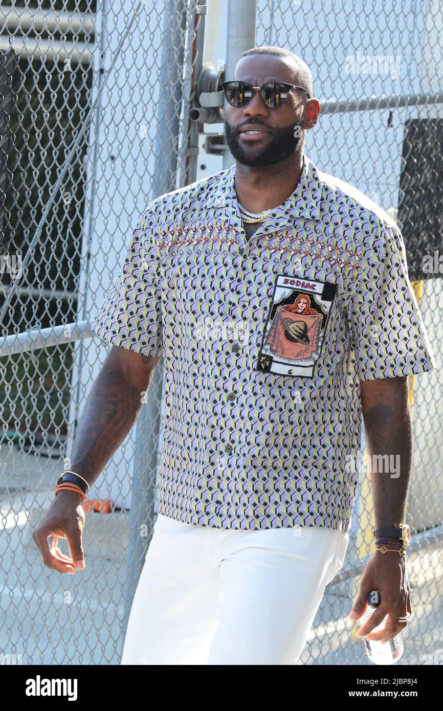 LeBron James arrives at the Jimmy Kimmel Live! studios in Los Angeles ...