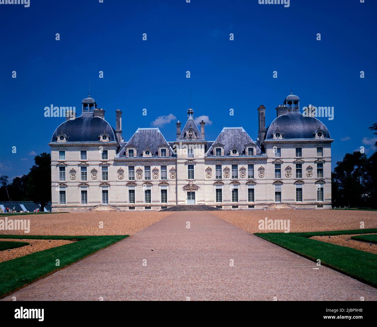 Chateau de Cheverny in France Stock Photo - Alamy