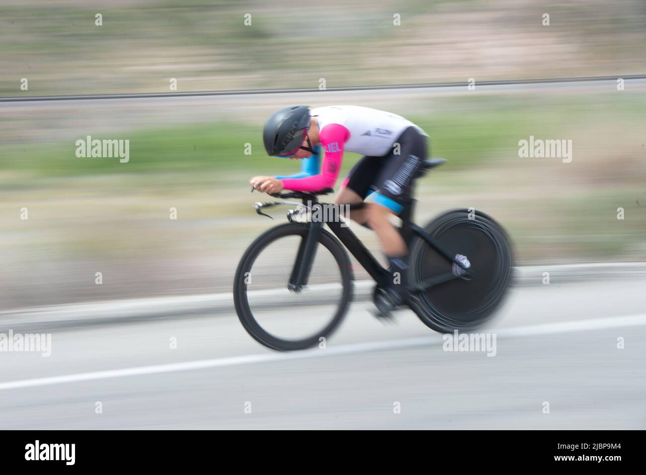 Aerodynamic tuck hi-res stock photography and images - Alamy