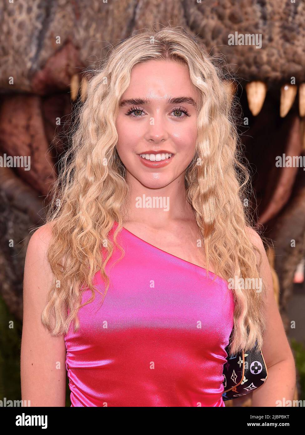 HOLLYWOOD, CA - JUNE 06: Jenna Davis attends the Los Angeles premiere ...