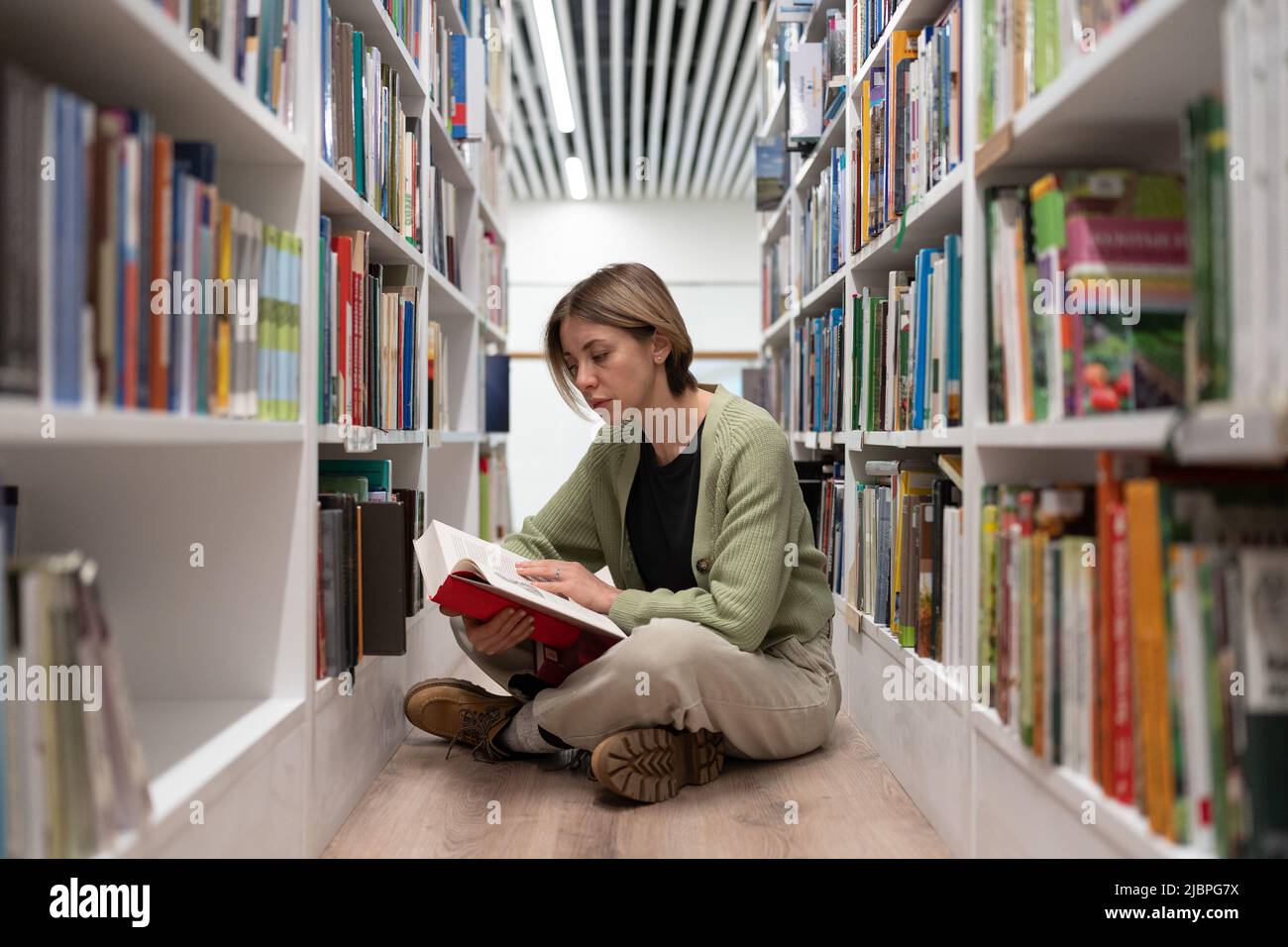Textbook production hi-res stock photography and images - Alamy