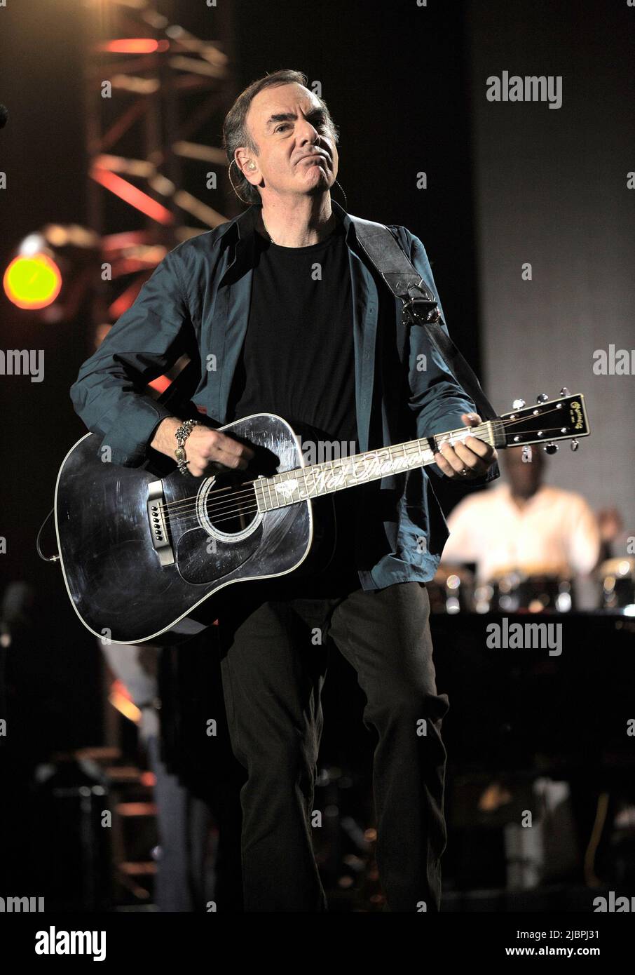 Neil Diamond At MusiCares To Honor The Person Of The Year, Neil Diamond ...