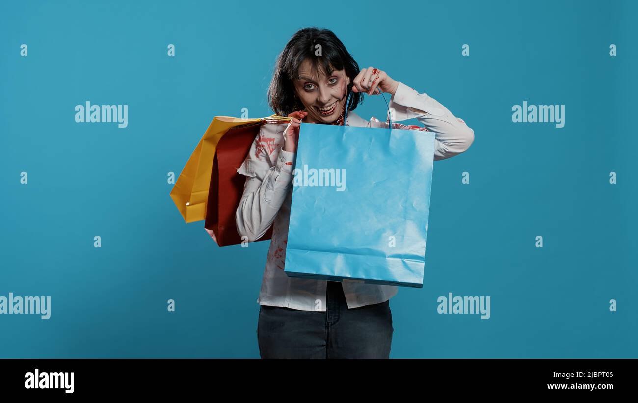 Mindless walking hi-res stock photography and images - Alamy