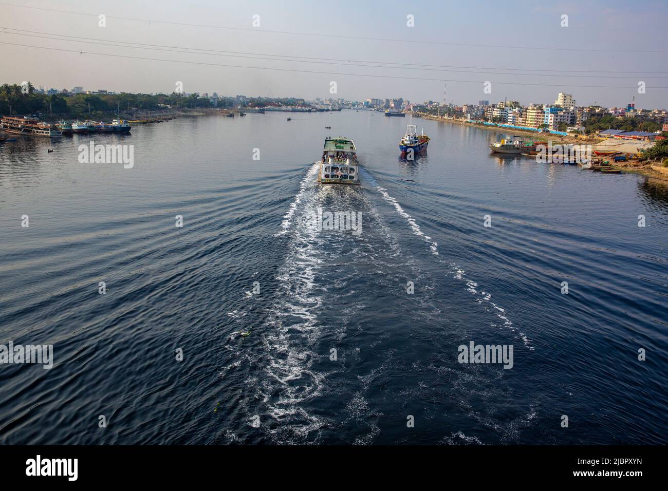 Passenger vessel on the buriganga river, Dhaka, Bangladesh Stock Photo ...