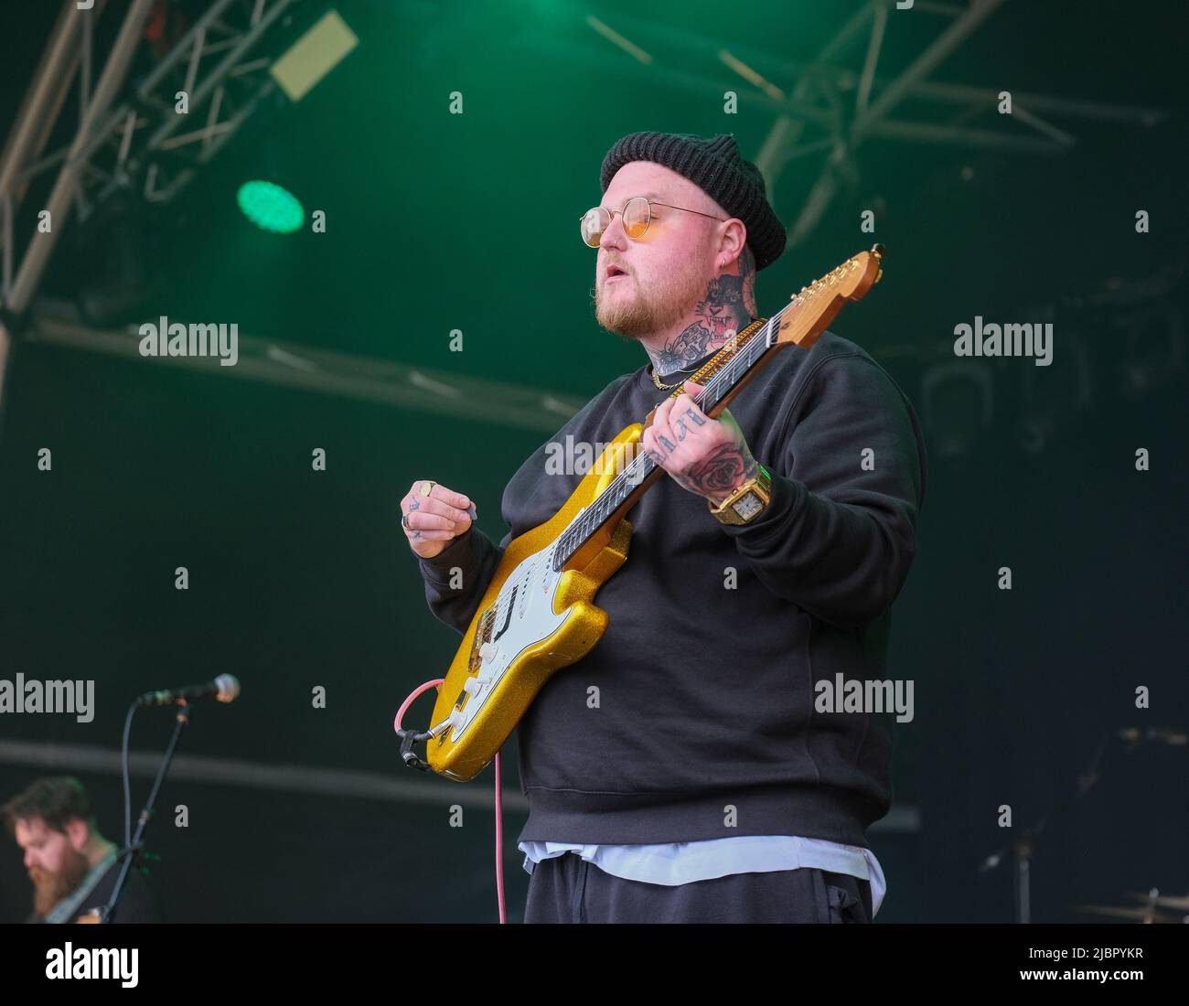 Lottery winners group hi-res stock photography and images - Alamy