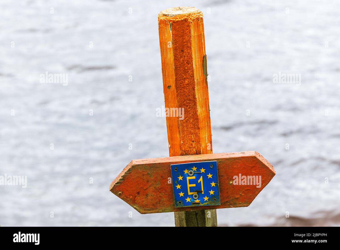 European long distance hiking trail hi-res stock photography and images ...