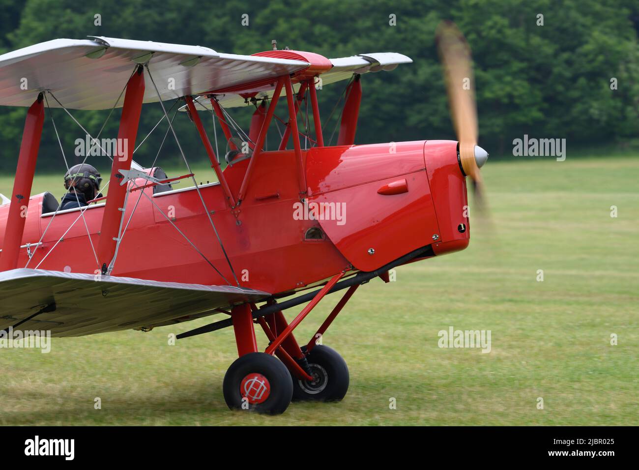 Tiger moth aircraft Stock Photo - Alamy