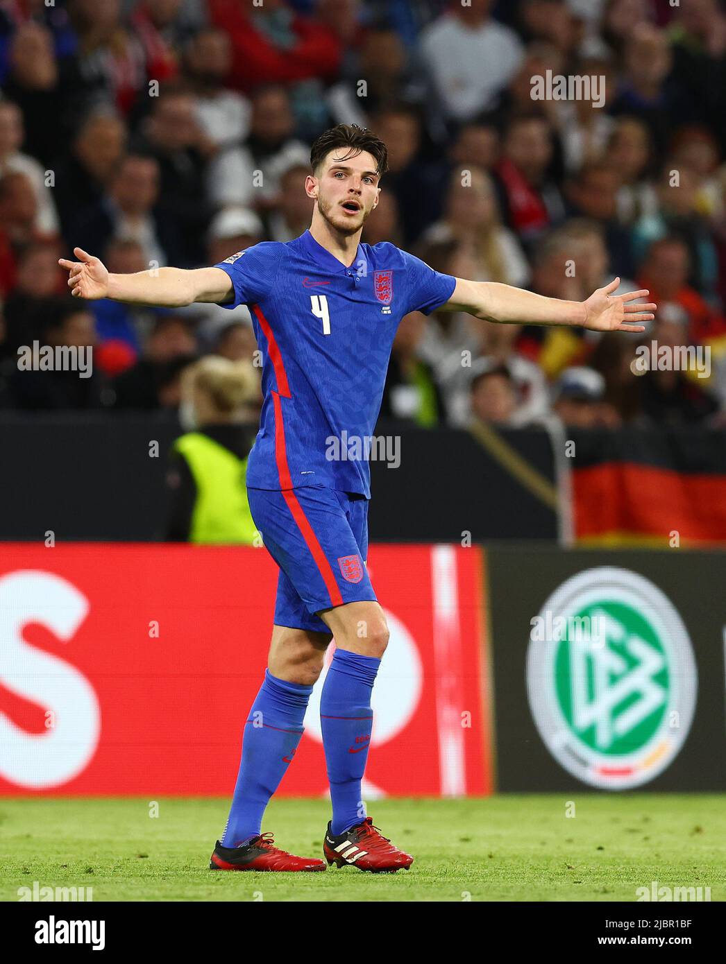 Declan rice england v germany hi-res stock photography and images - Alamy