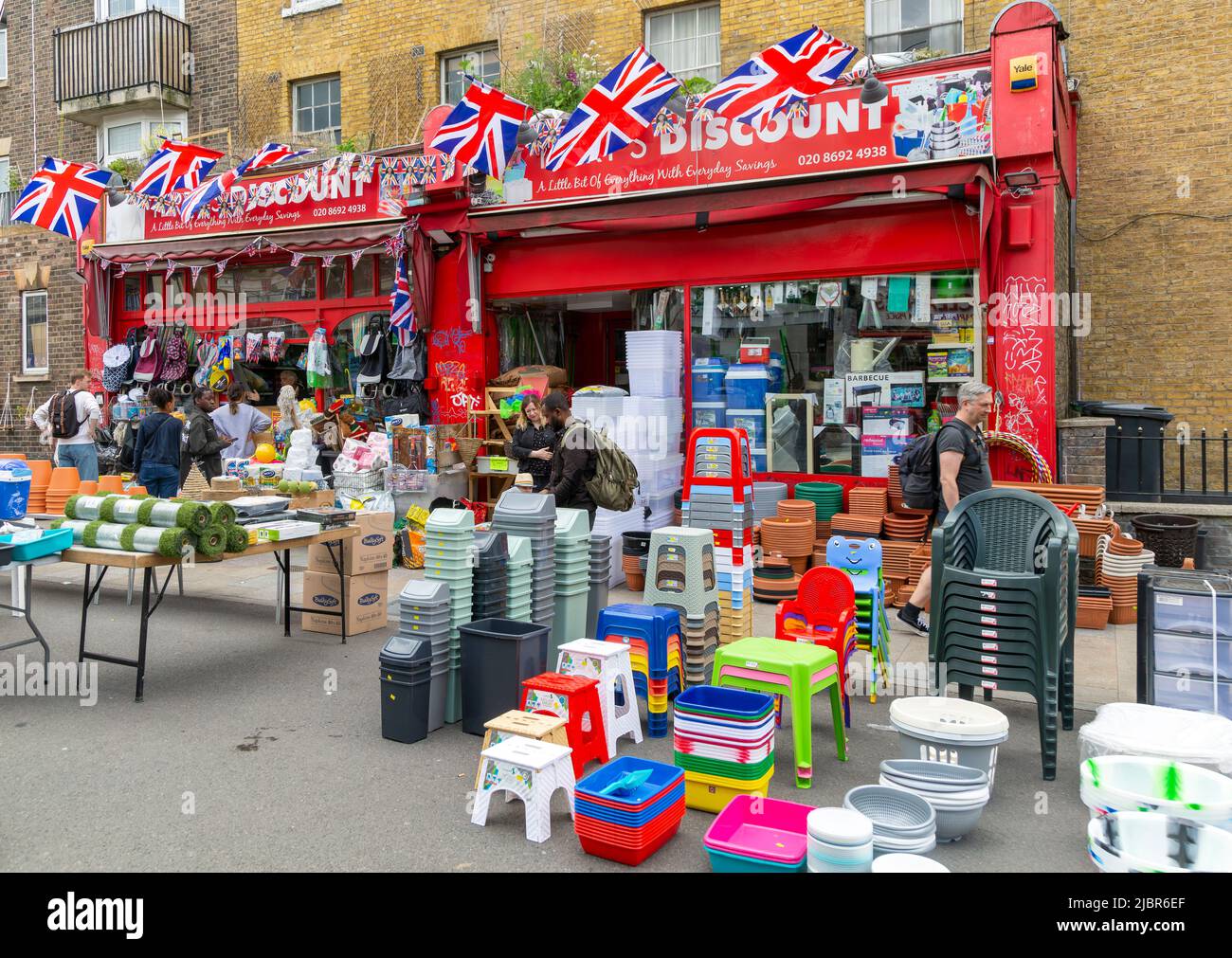 Deptford high street hi-res stock photography and images - Alamy