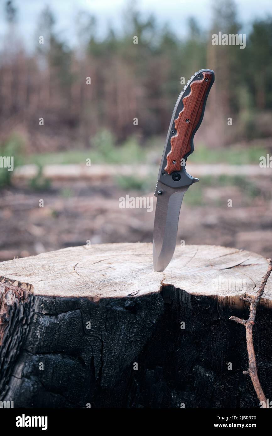 Tactical knife for survival and protection difficult conditions, stuck ...