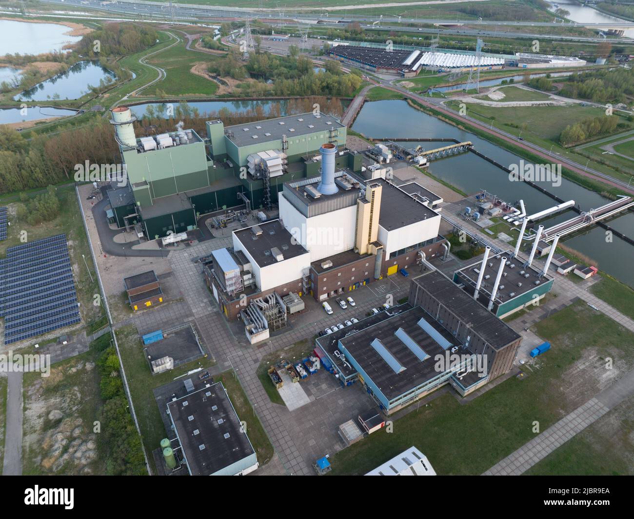 Electricity generating station cogeneration infrastructure electrical ...