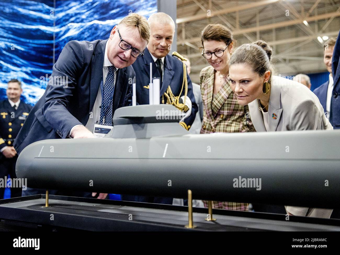 2022-06-08 11:21:11 ROTTERDAM - Crown Princess Victoria of Sweden ...