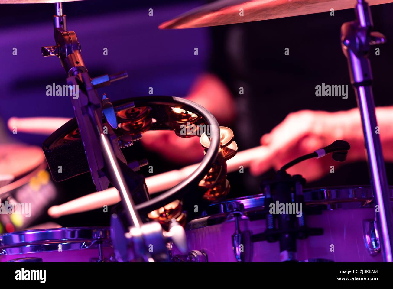 Rock music stage work hi-res stock photography and images - Alamy
