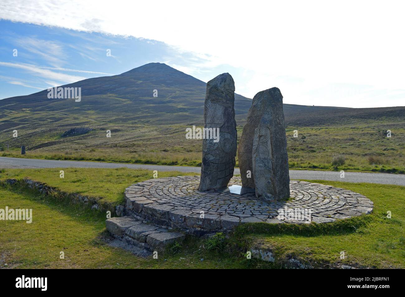 Standing stones at foot of Garn Ganol, Llyn peninsula Stock Photo - Alamy