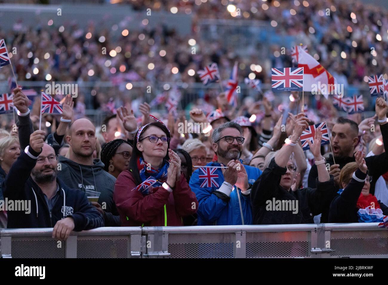 Platinum Jubilee Party at The Palace Concert, The Queen 70th Platinum ...