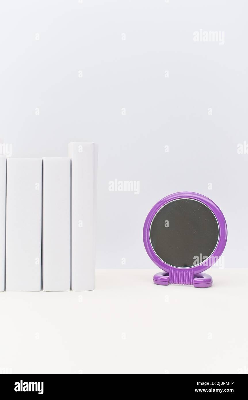 Mirror image books hi-res stock photography and images - Alamy