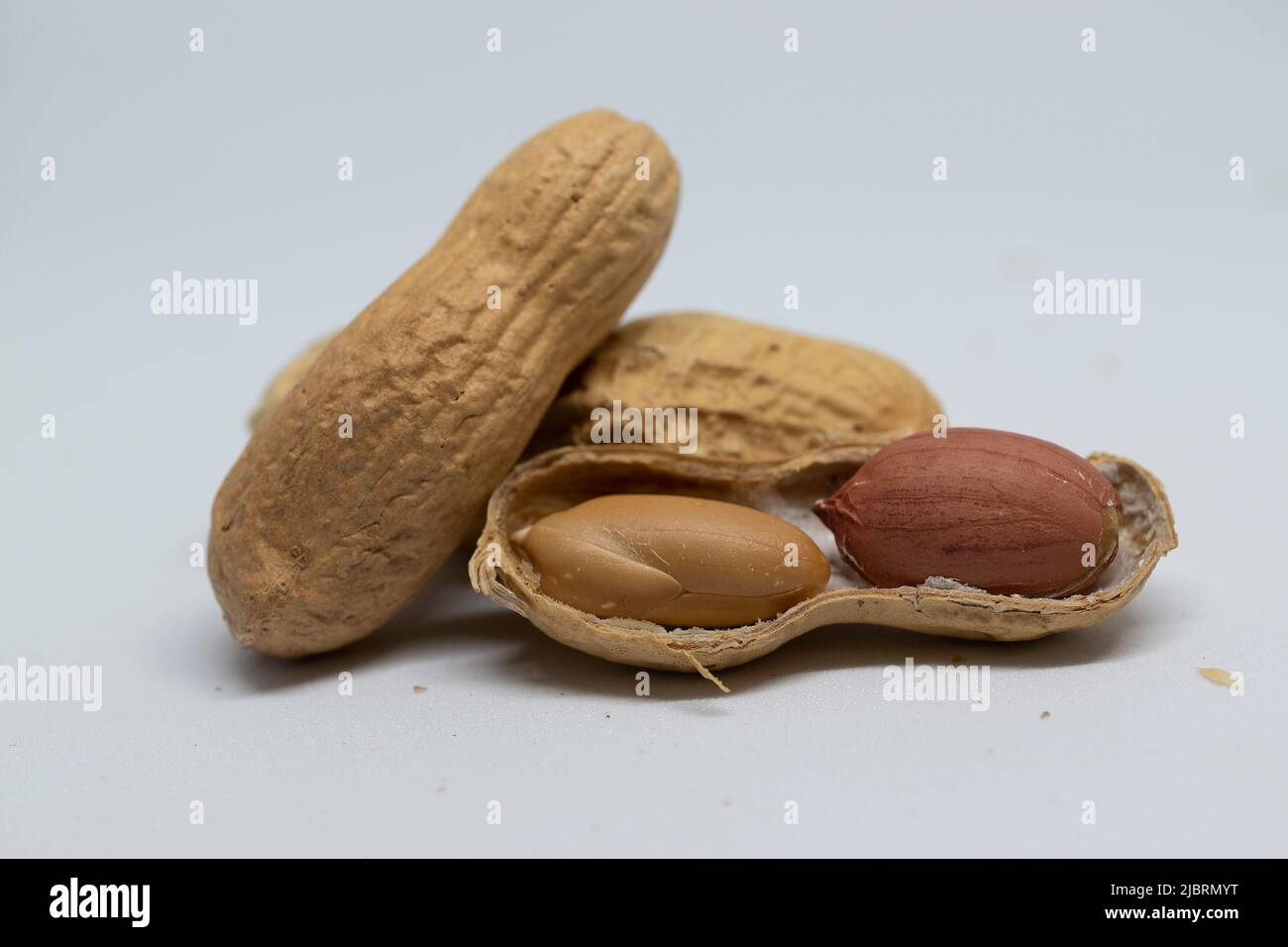 Arachis hypogaea plant hi-res stock photography and images - Alamy