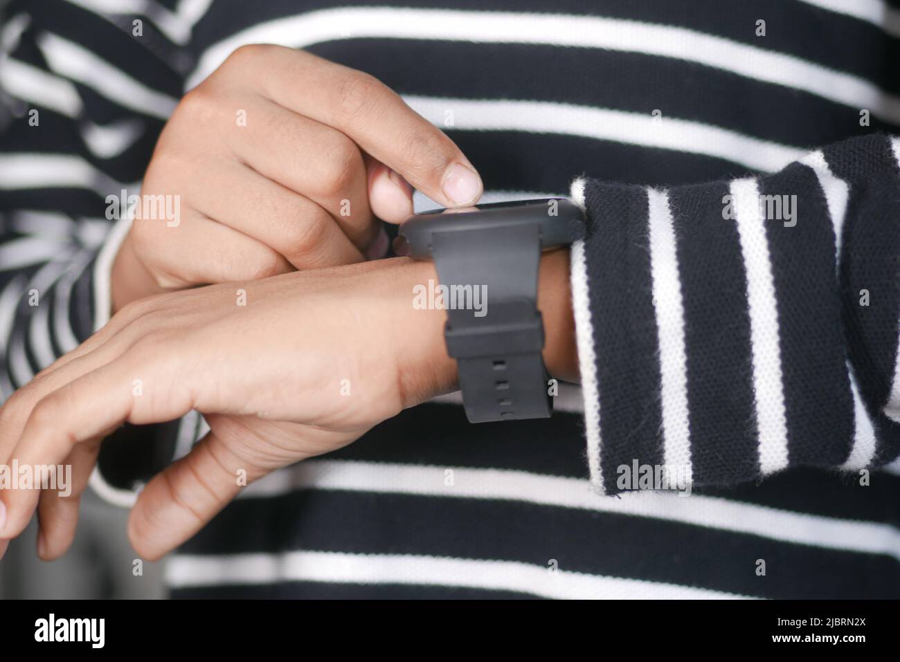 Close up mans hand watch hi-res stock photography and images - Alamy