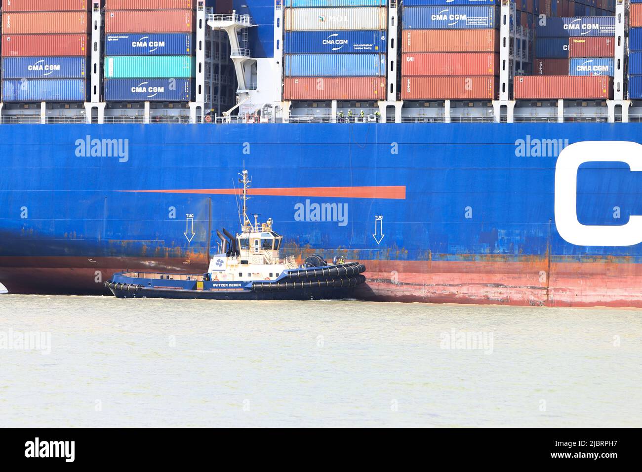 Container ship CMA CGM Jean Mermoz entering the Port of Felixstowe ...
