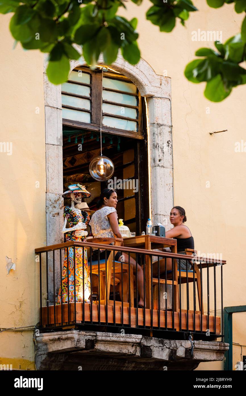 Cafe merida yucatan hi-res stock photography and images - Alamy