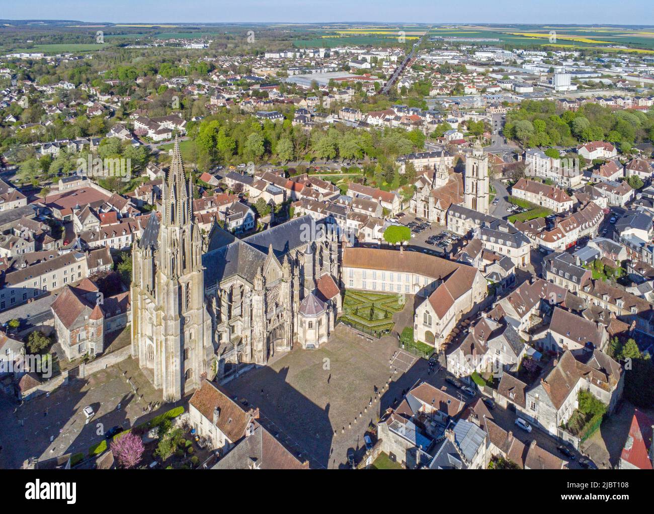 France, Oise, Senlis, cathedral of Notre Dame de Senlis (aerial view ...