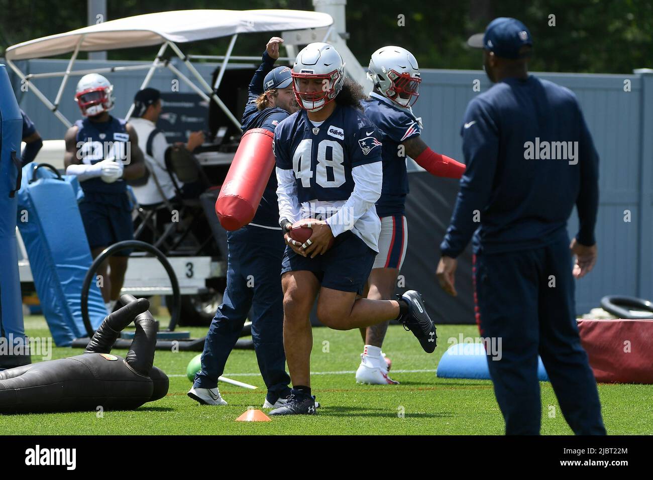 Jahlani tavai patriots hi-res stock photography and images - Alamy