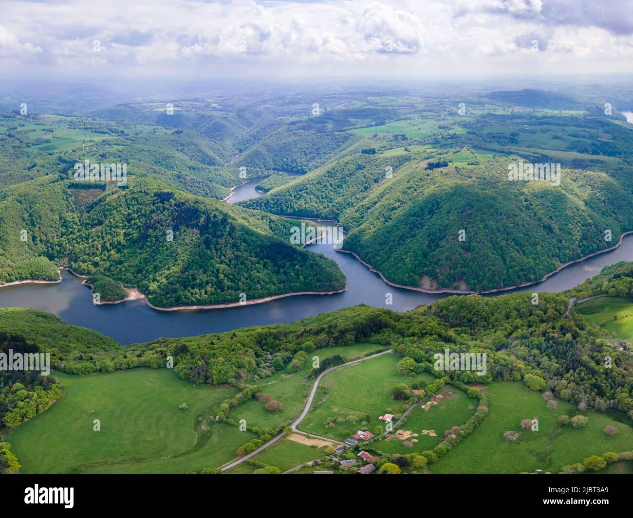 France, Correze, Neuvic, confluence of the Sumene and the Dordogne ...