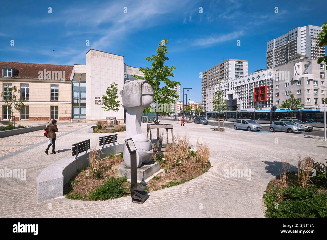 Public library contemporary architecture hi-res stock photography and ...