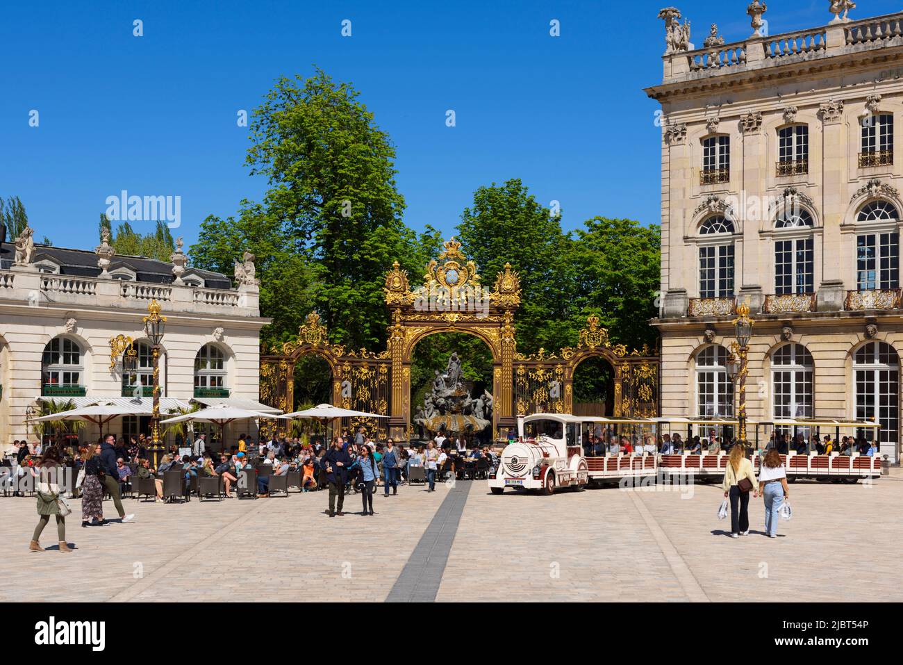 Statue of king stanislas leszczynski hi-res stock photography and ...