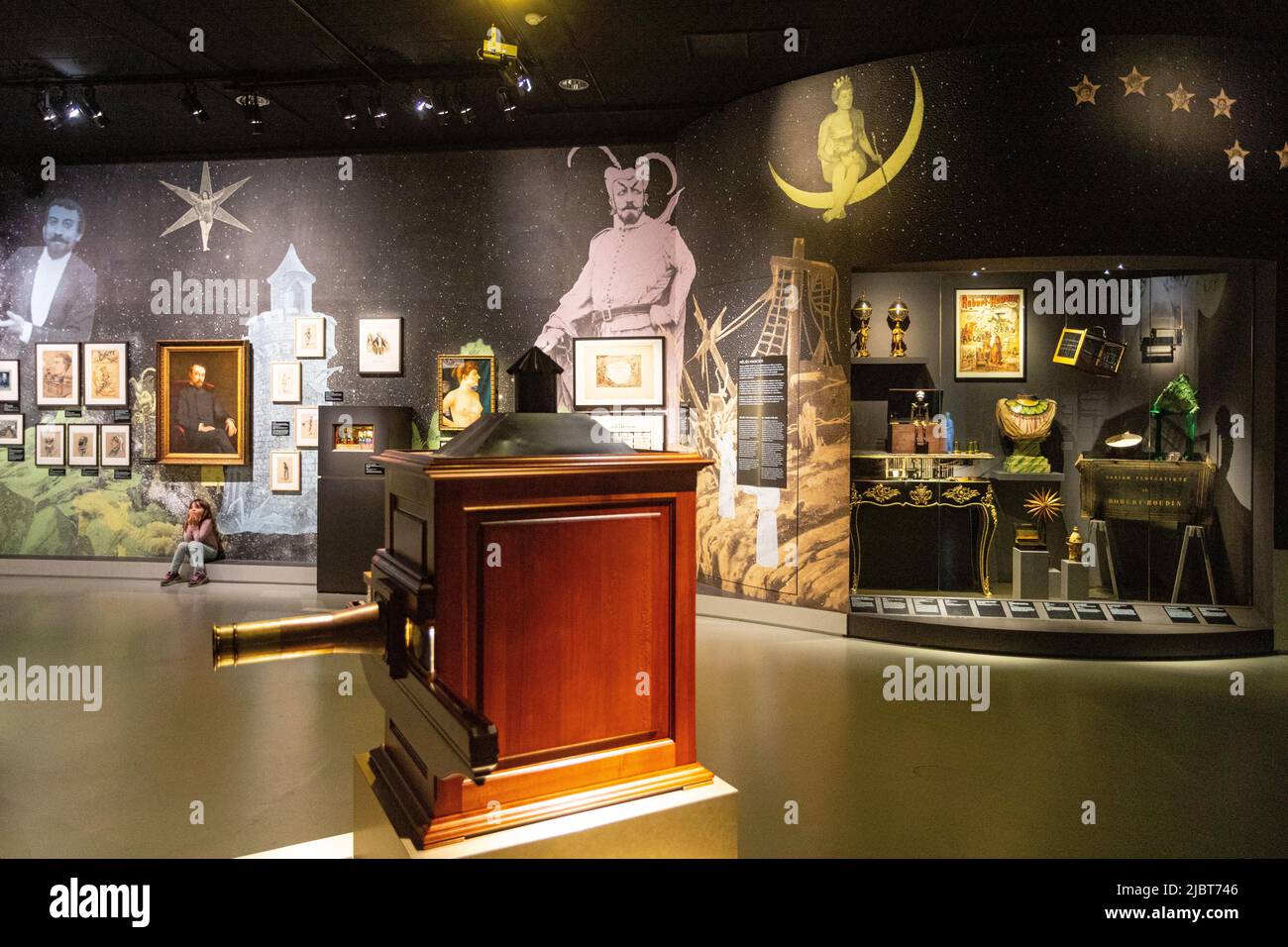 Cinematheque francaise hi-res stock photography and images - Alamy