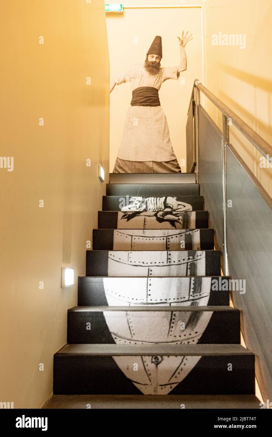 Cinematheque francaise building hi-res stock photography and images - Alamy