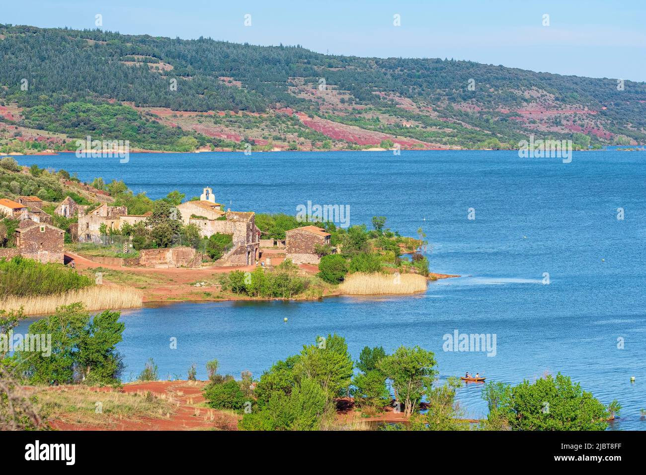 Shore village hi-res stock photography and images - Alamy