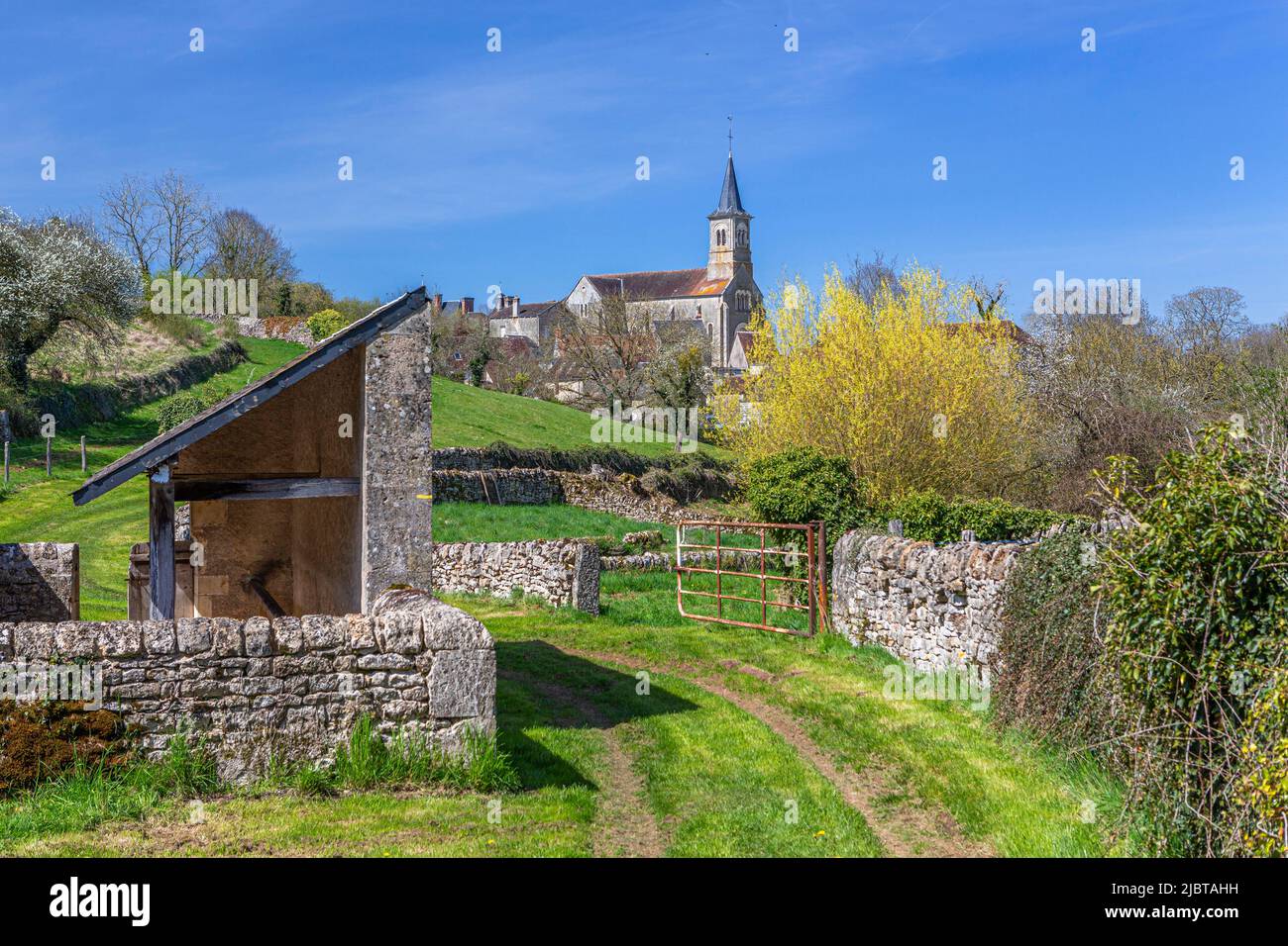 Nièvre france village hi-res stock photography and images - Alamy