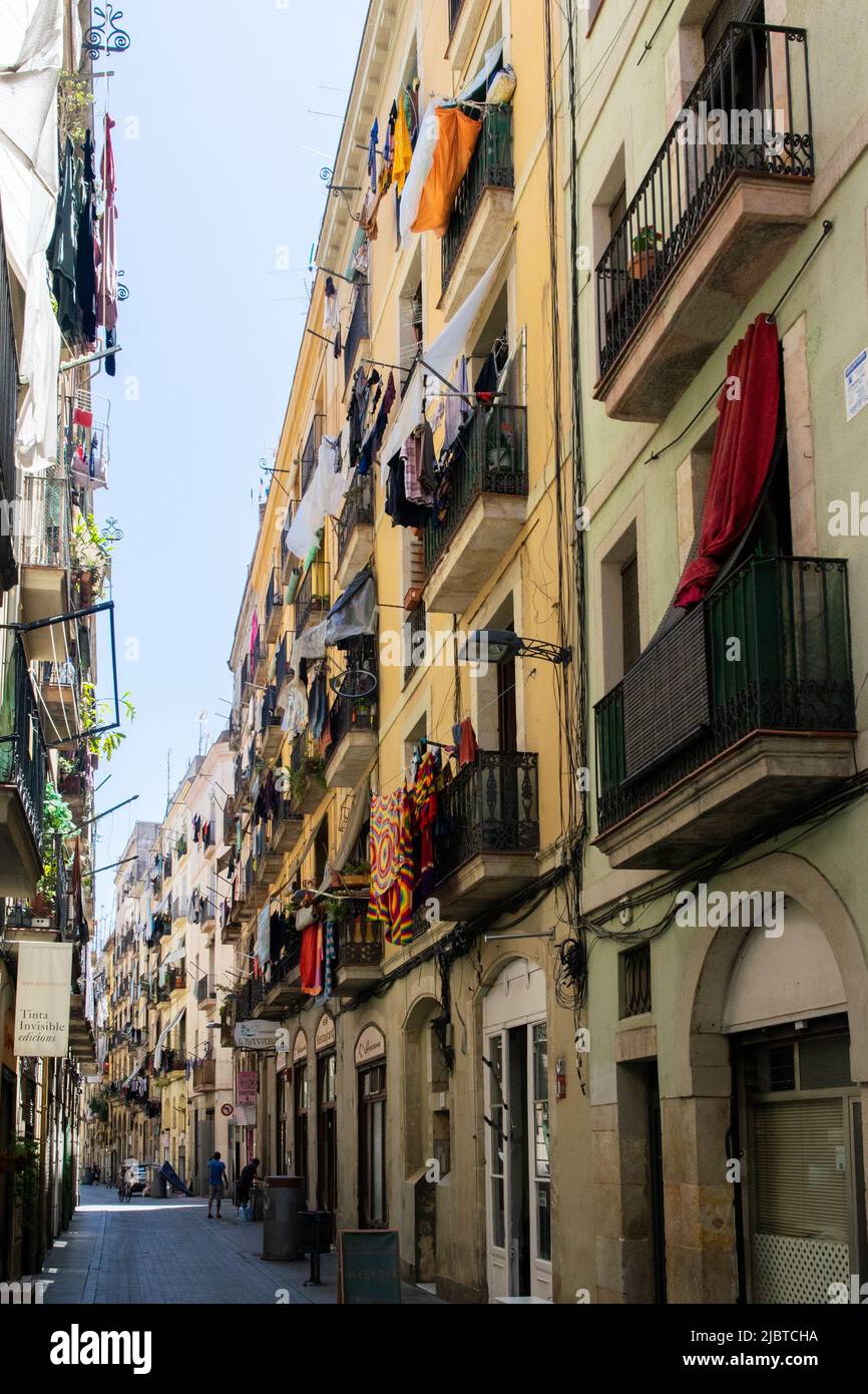 Colorful streets at El Raval, Barcelona Stock Photo - Alamy