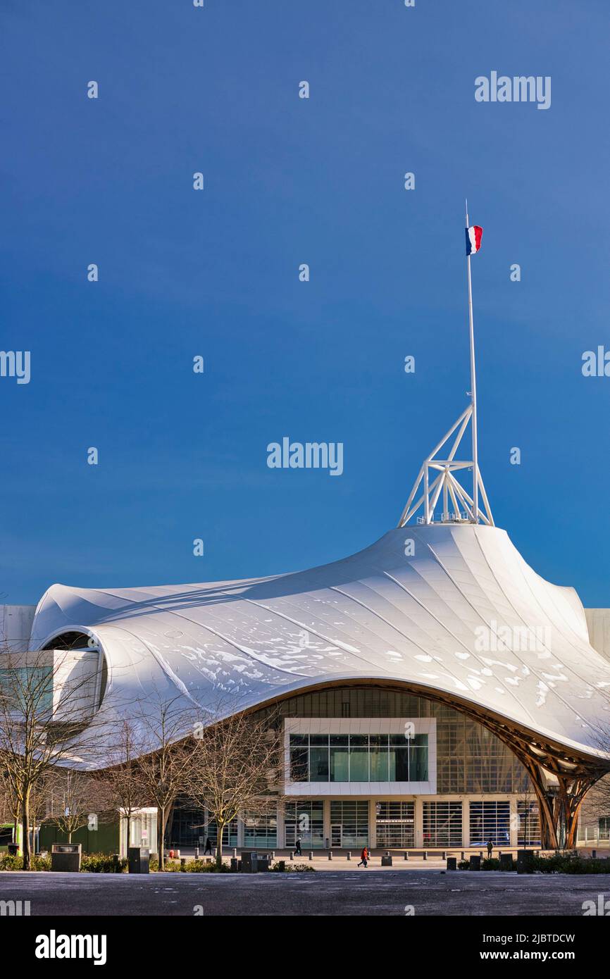 France, Moselle, Metz, Amphitheater district, Center Pompidou-Metz, art ...