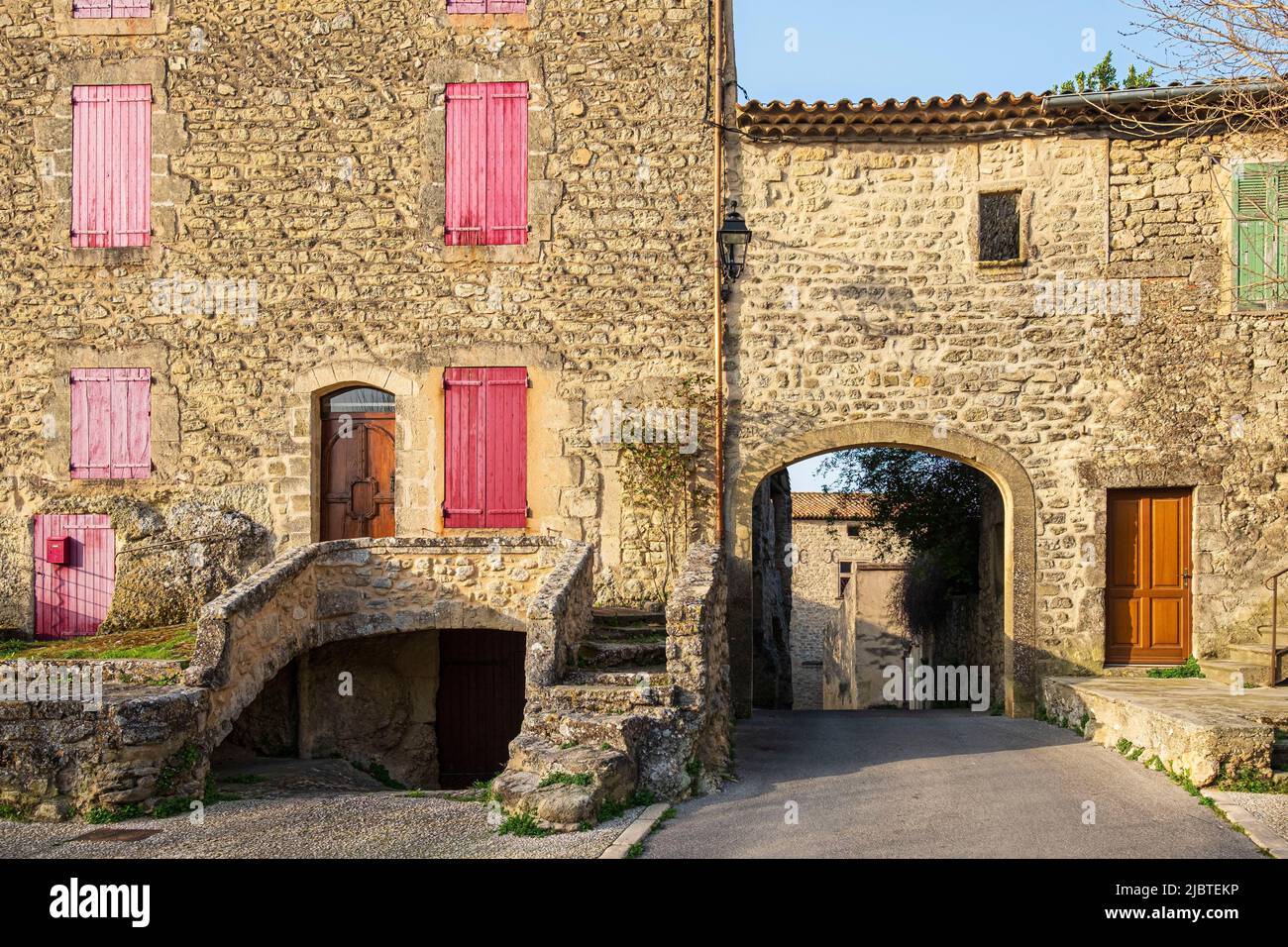 France, Vaucluse, Luberon Regional Natural Park, Grambois, Perron ...