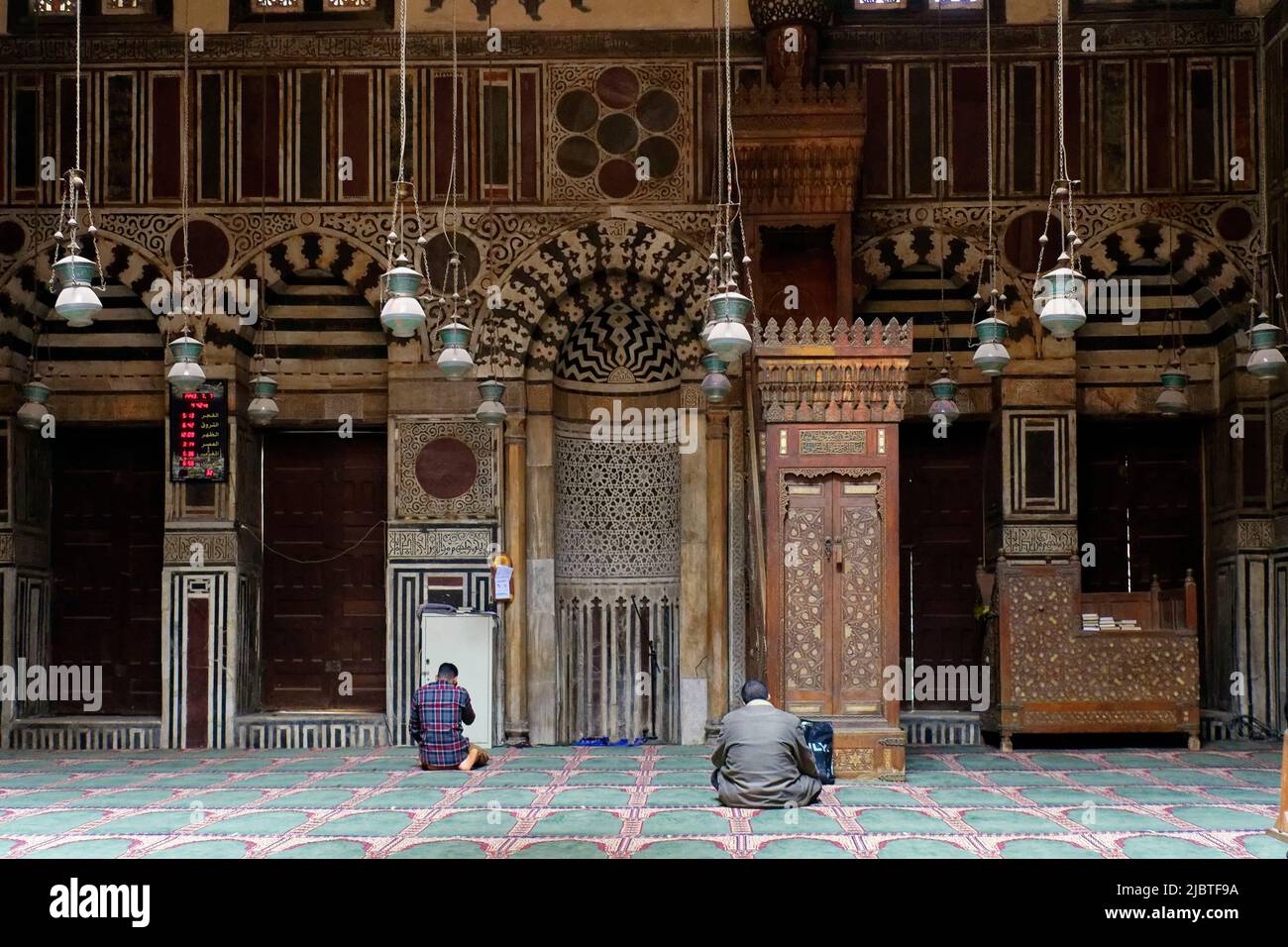 Islam africa prayer hi-res stock photography and images - Alamy