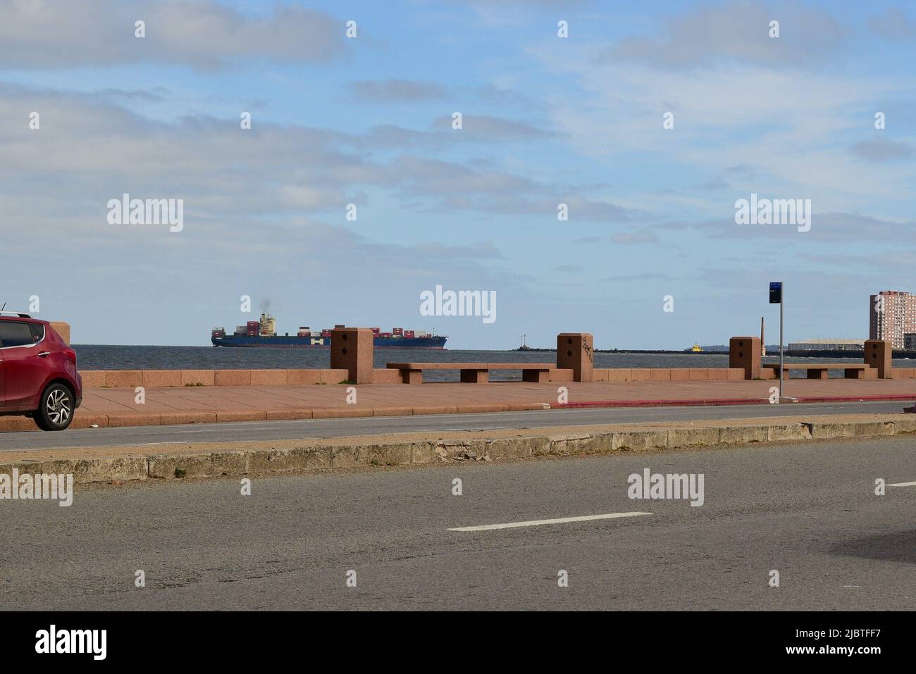 Montevideo port container ship hi-res stock photography and images - Alamy Montevideo port container ship hi-res stock photography and images - Alamy