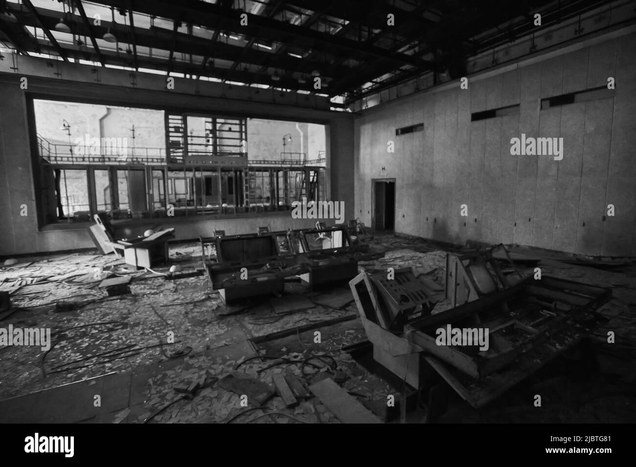 The Top Secret Military Base Hidden in Chernobyl's:Russian Woodpecker ...